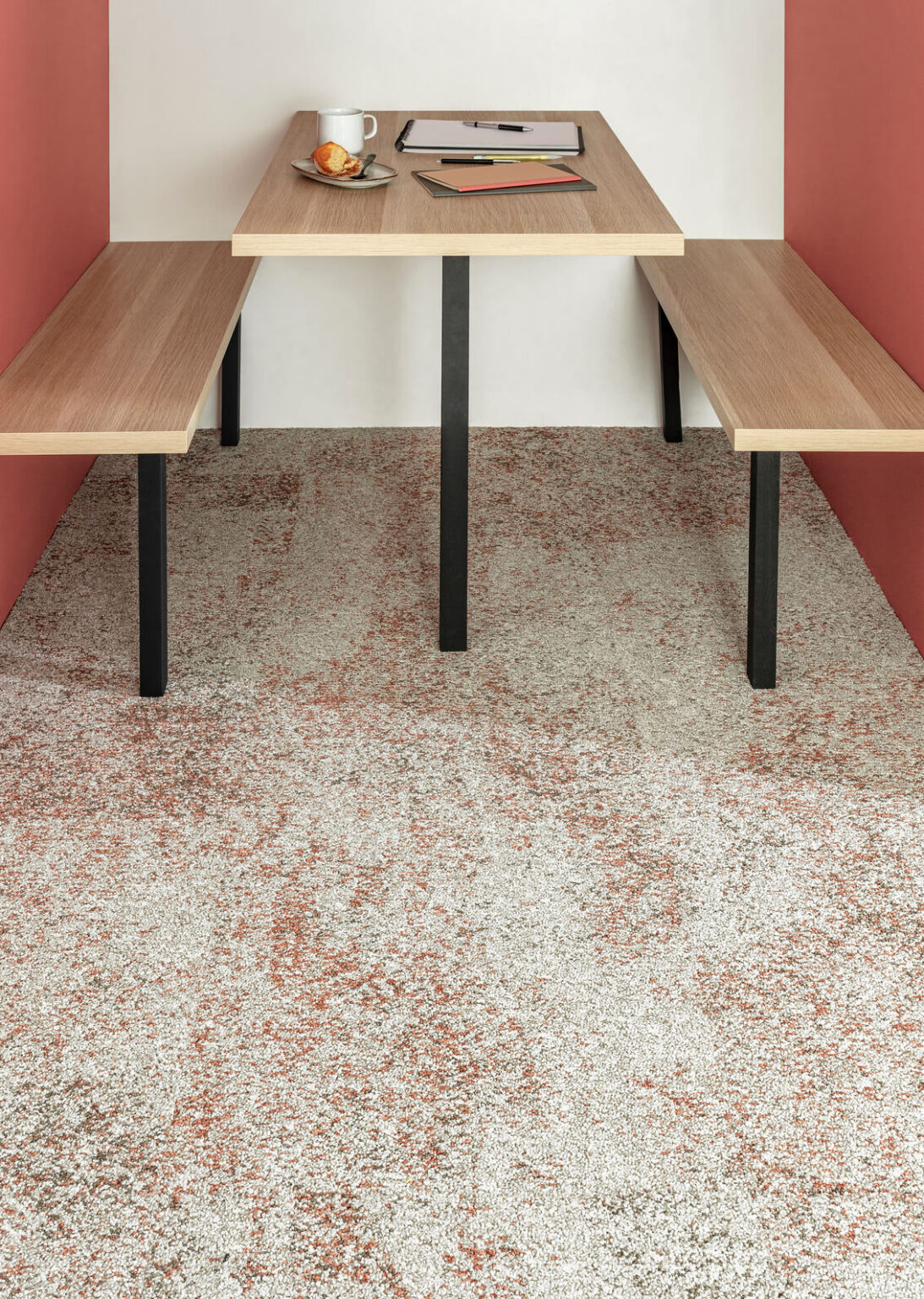 Balsan Nexus Bridge. Jedinečné barevné přechody pro expozici míst ...